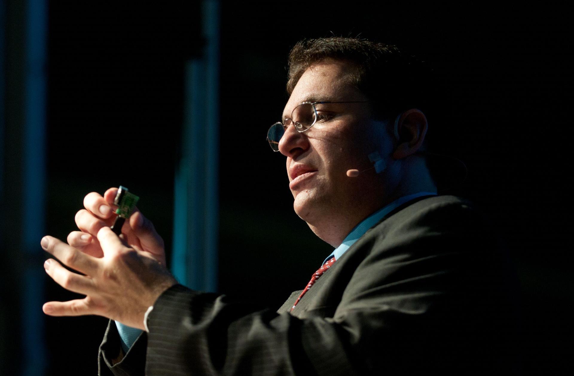 È morto Kevin Mitnick, primo hacker nella lista dei “most wanted” dell’FBI